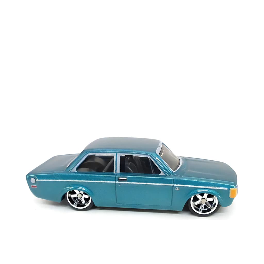 Buy Hot Wheels AutoStrasse ’73 Volvo 142 GL, Green in India | The ...